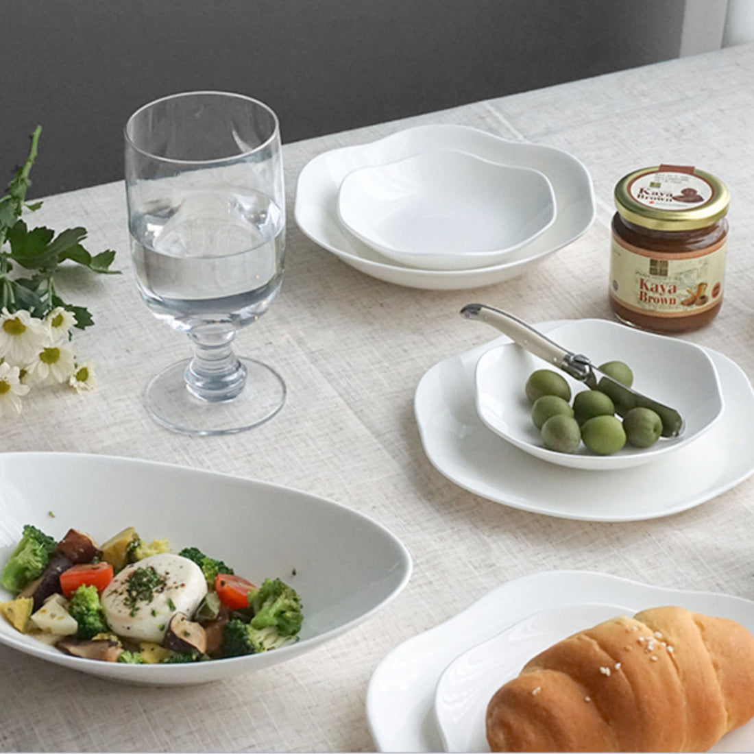 [WhiteBloom] Daon 22-Piece Home set, Serving for 4